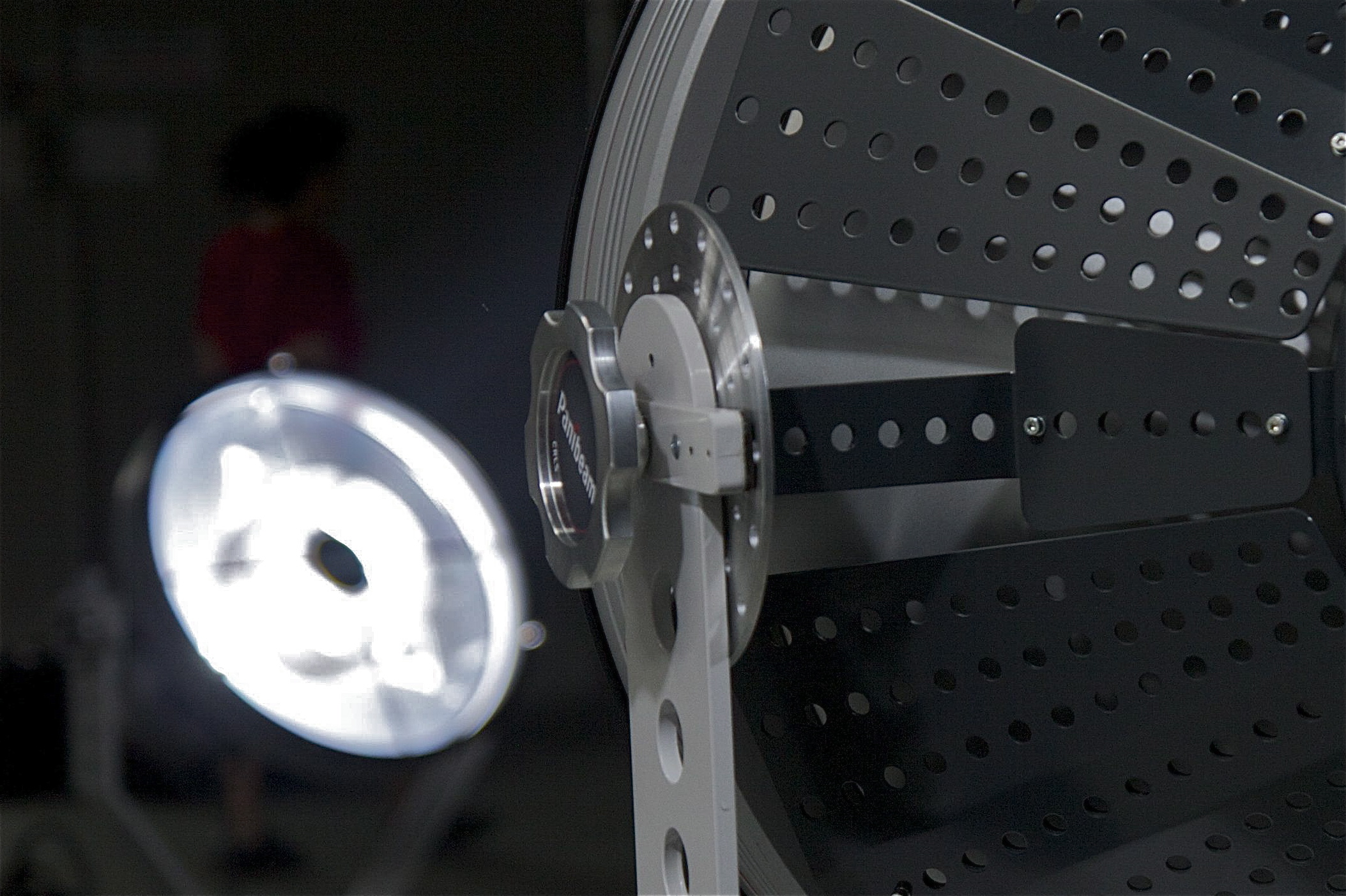 CRLS – Cine Reflect Lighting System | Christian Berger